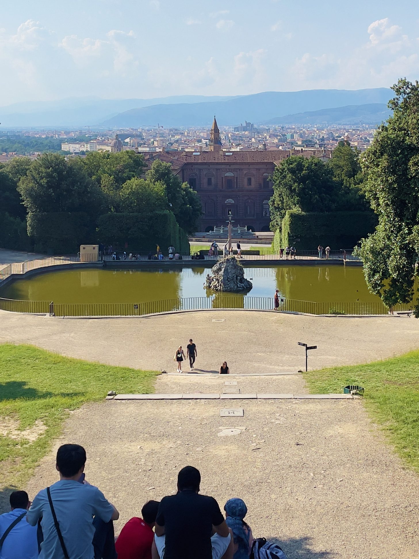 Is Florence Worth Visiting? 16 Reasons Why it Is + FAQs