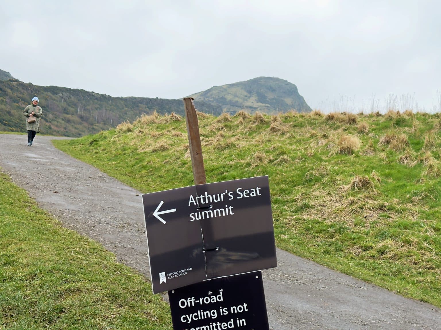 Arthur's Seat | What to Know Before Your Adventure (+Views)